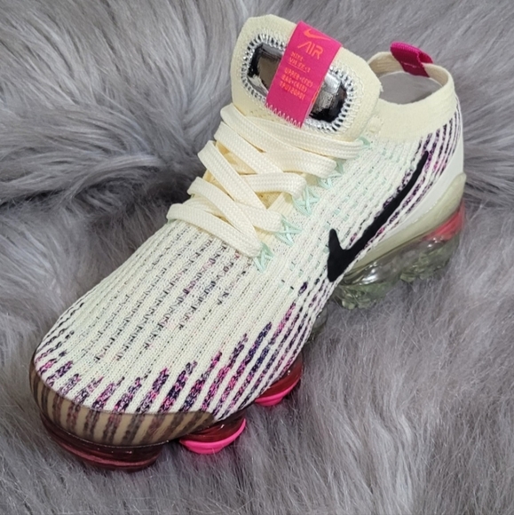 Shoes | Nike Womens Air Vapormax Flyknit 3 Running Shoe | Poshmark